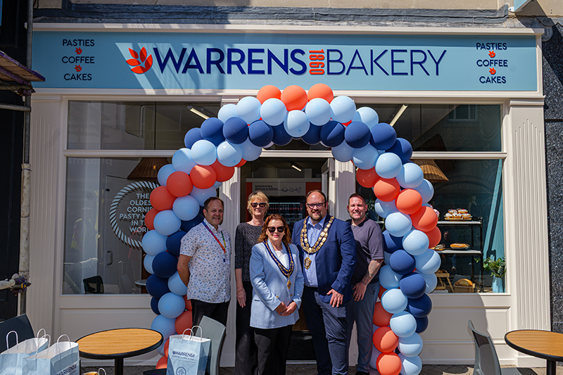 Warrens Bakery opens new high street store in Weston-super-Mare